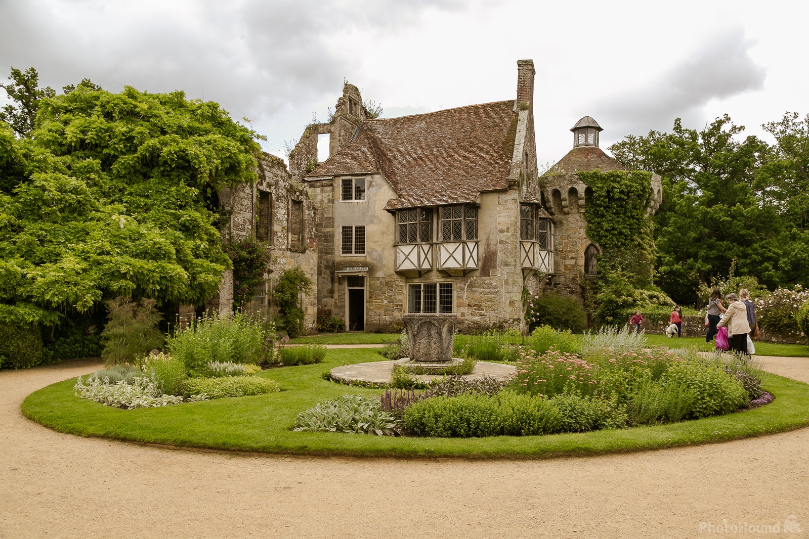 Scotney Castle photo spot, Lamberhurst